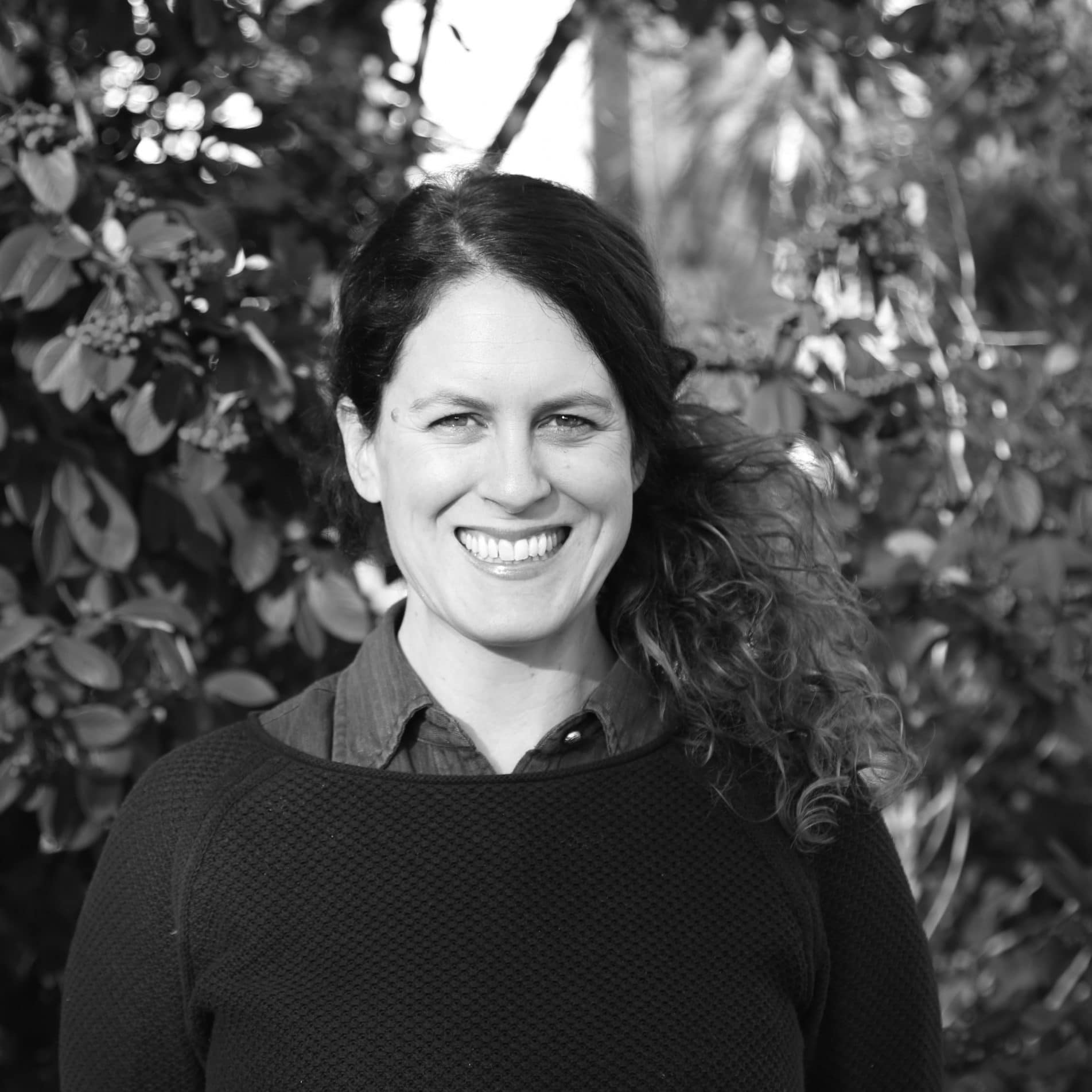 Thea Thompson | Andy Sturgeon Garden Design